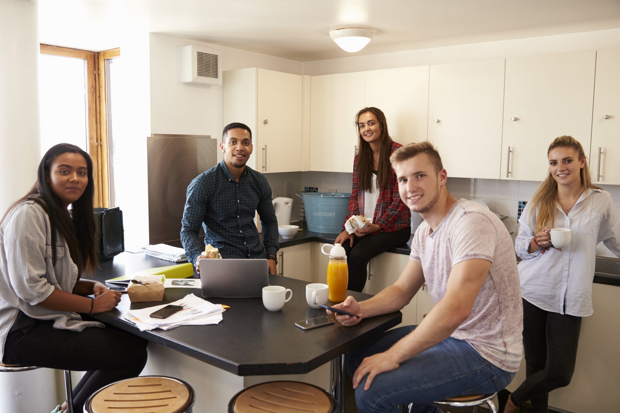 STUDENT ACCOMMODATION TIPS FOR STUDY ABROAD - Lawand Education